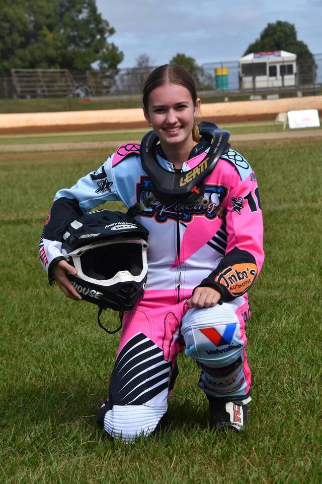 Siblings racing for Australia | Burnett Today