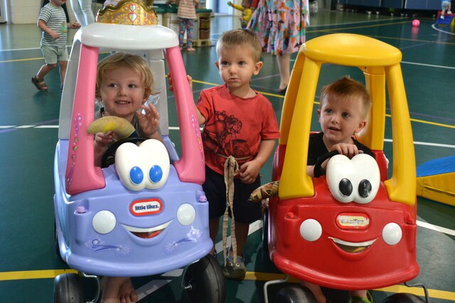 GALLERY: Playgroup party time | Burnett Today